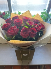 Bouquets flowers – buy online or call 01789 292811